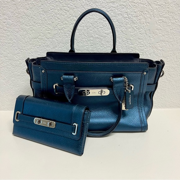 Coach | Bags | Coach Swagger 27 In Metallic Pebble Leather Bag And ...